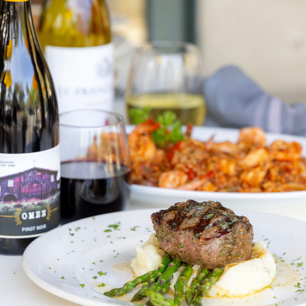 Skillets Café & Grill - Coligny Plaza